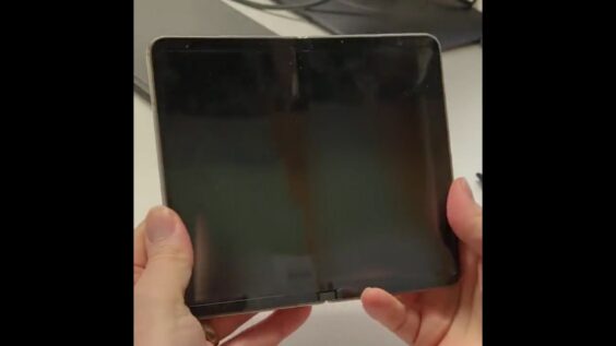 What we can learn from the first Pixel Fold hands-on video