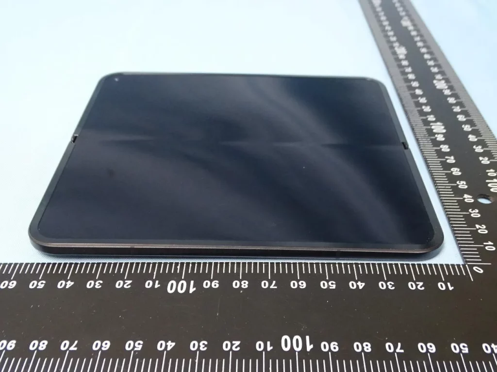 Pixel 9 Pro Fold leak confirms a portrait interior screen